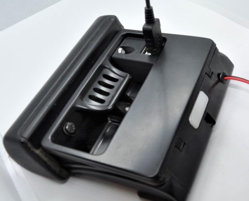 84-89 Porsche 911 USB Charger - USB Chargers for Classic Vehicles